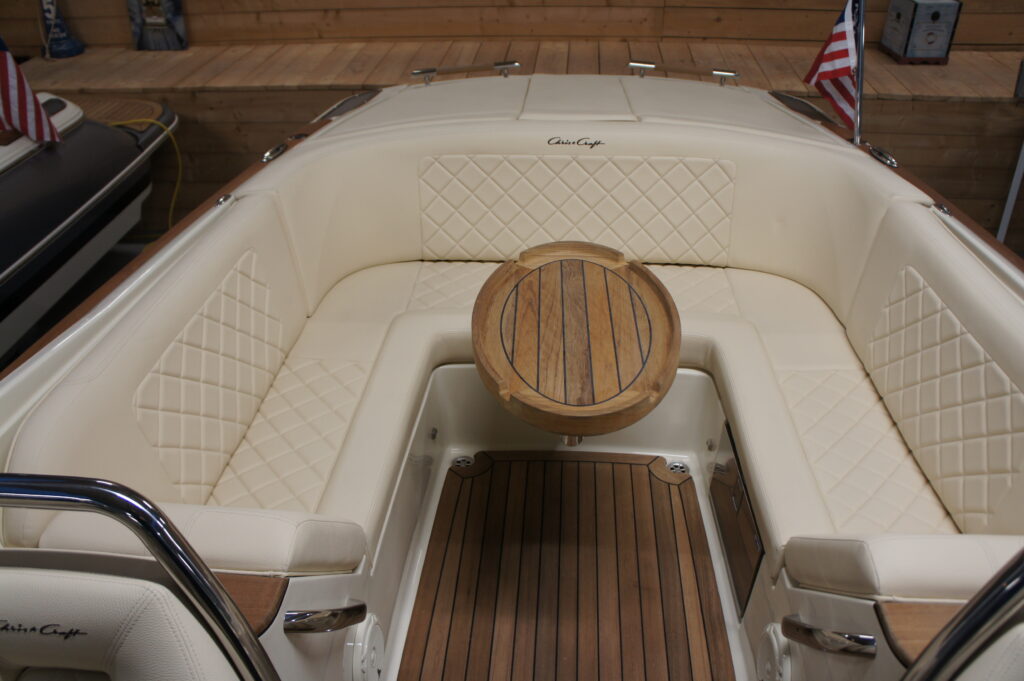 Teak Cockpit table - Exclusive Sportsboats Maaseik